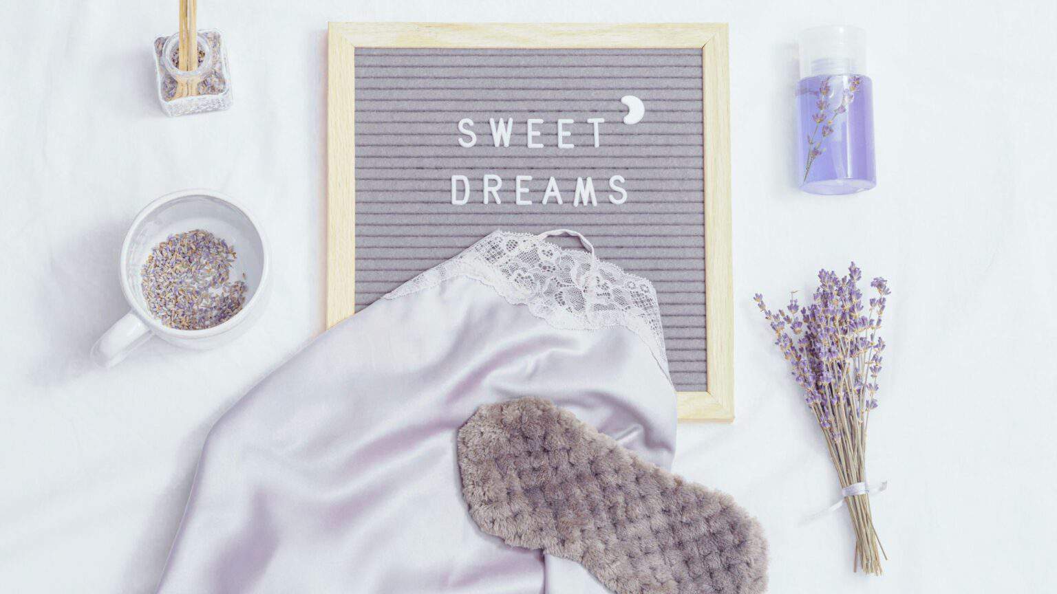 12 Beautiful Goodnight Prayers for Blessings + Peace - Her Soul is ...