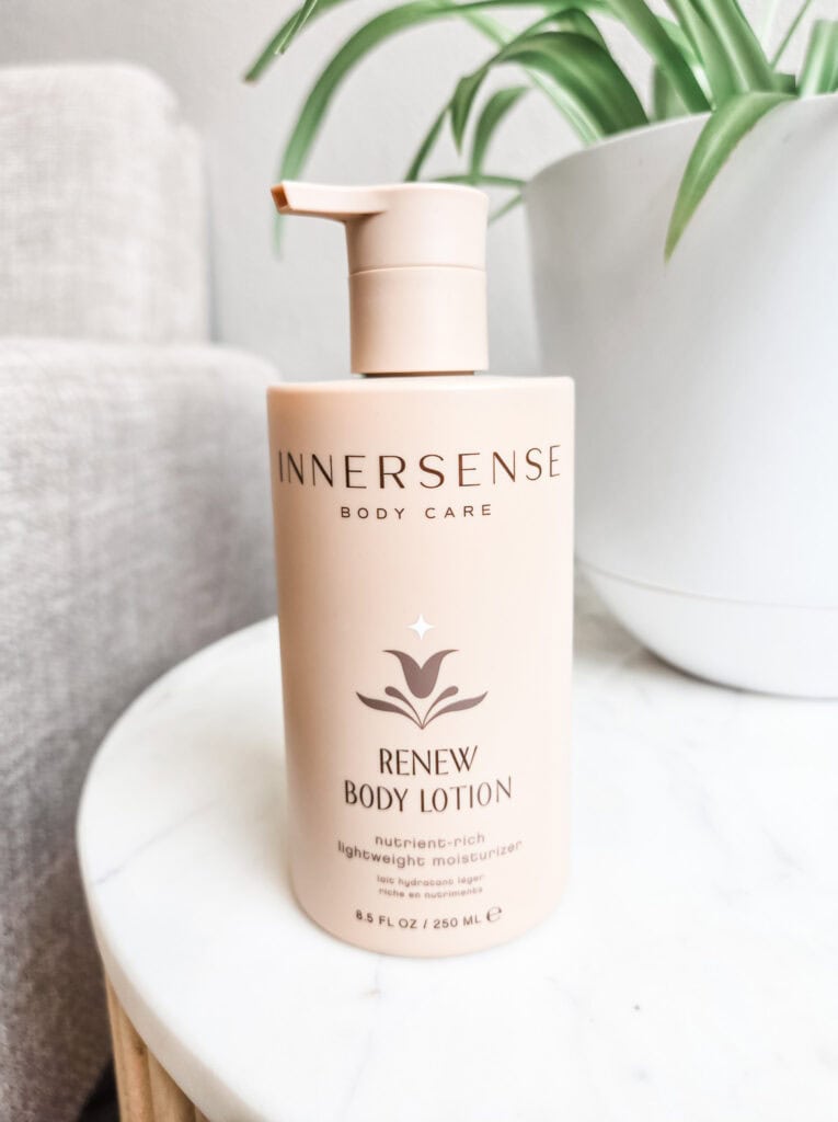 What's Really In Your Lotion? Toxic Ingredients to Avoid + Clean Beauty ...