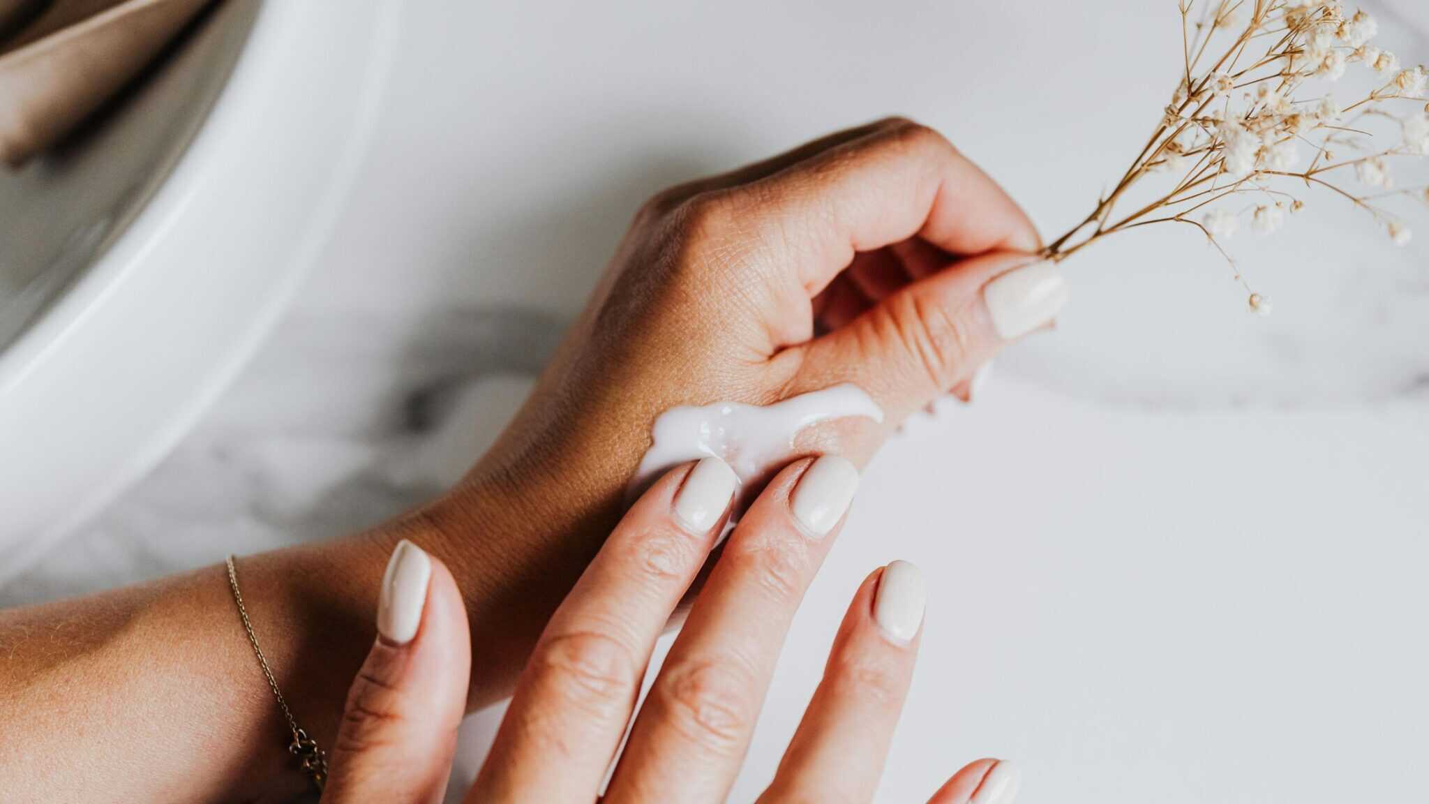 Clean Body Wash & Soap: Toxic Ingredients to Avoid + Safer Alternatives ...